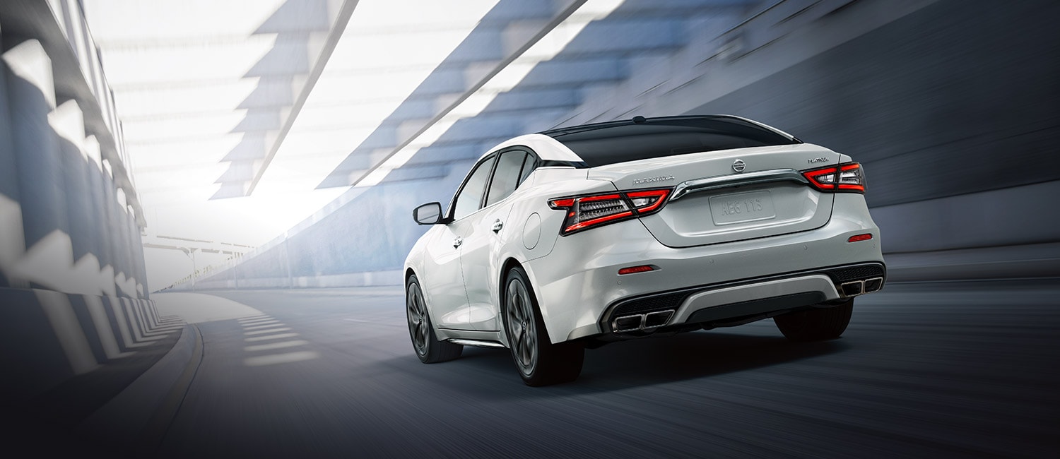 2022 Nissan Maxima White